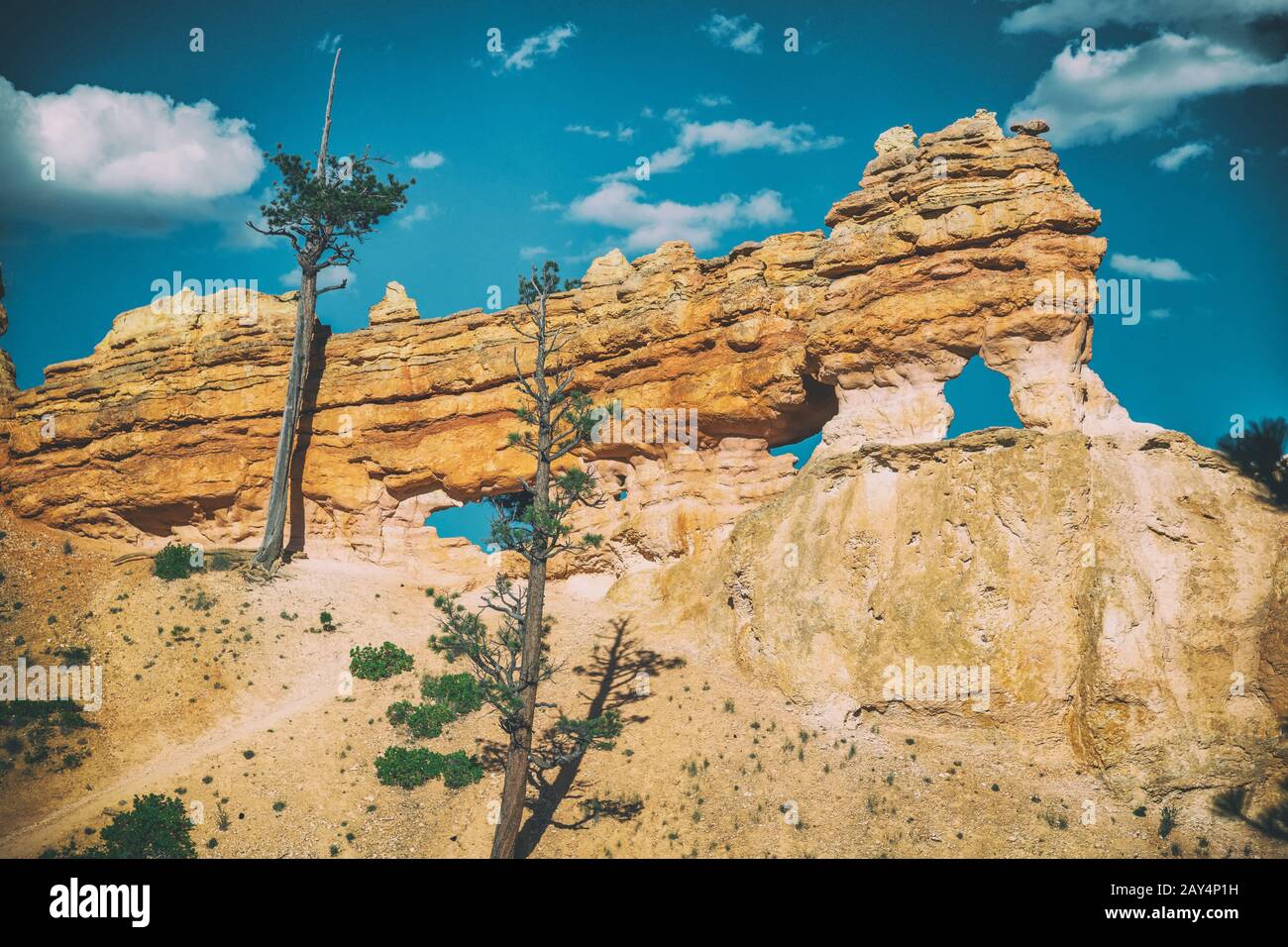 The arches of the cave hi-res stock photography and images - Alamy