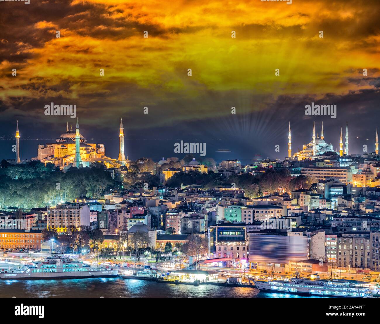 Beautiful sunset city hi-res stock photography and images - Alamy