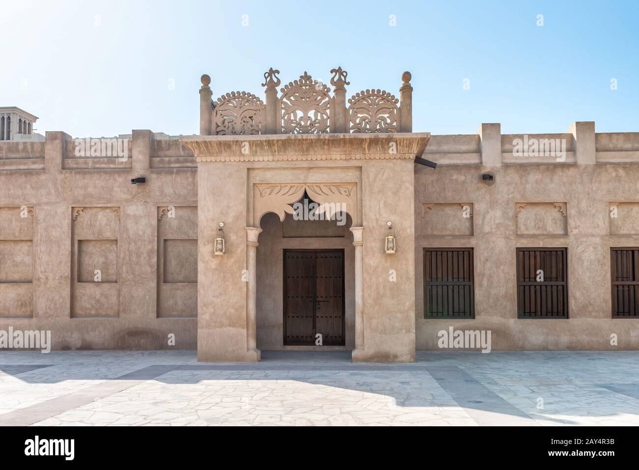 Ancient constructions in Old Dubai Quarter Stock Photo - Alamy