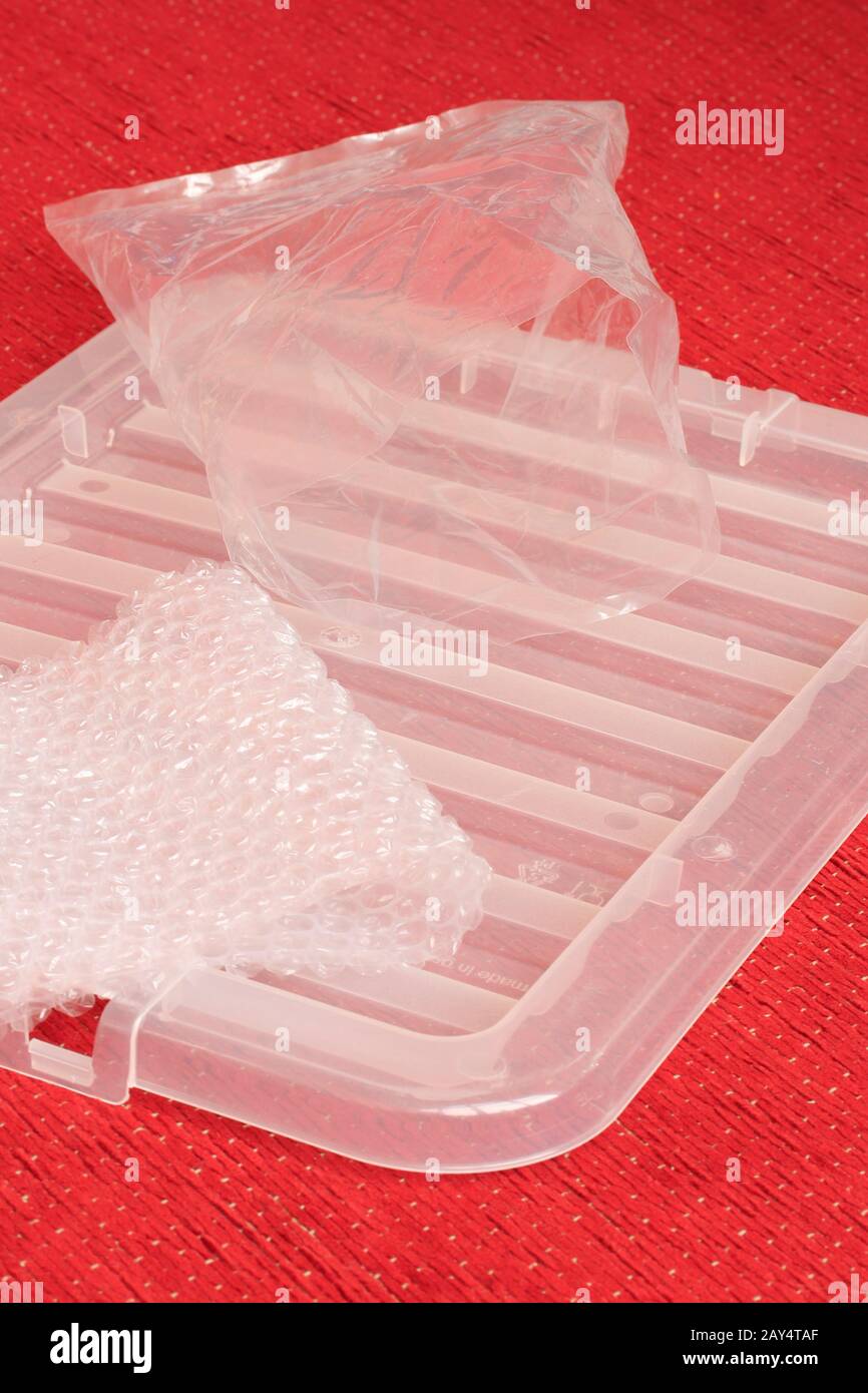 Plastics in the home hi-res stock photography and images - Alamy