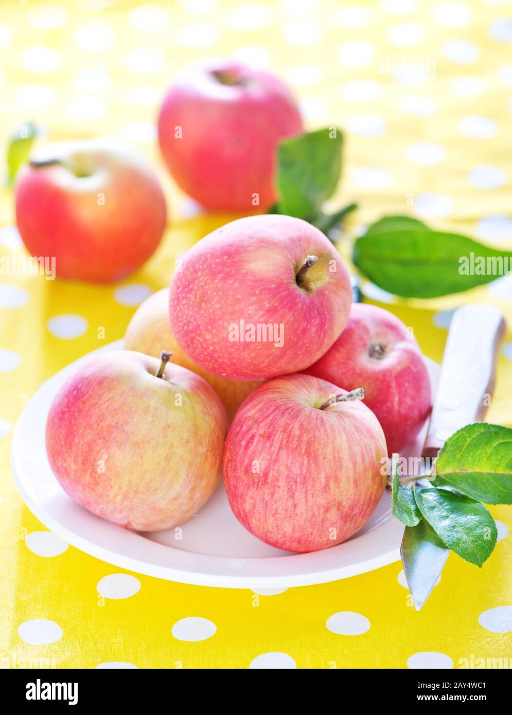 Apples green fruit healt hi-res stock photography and images - Alamy