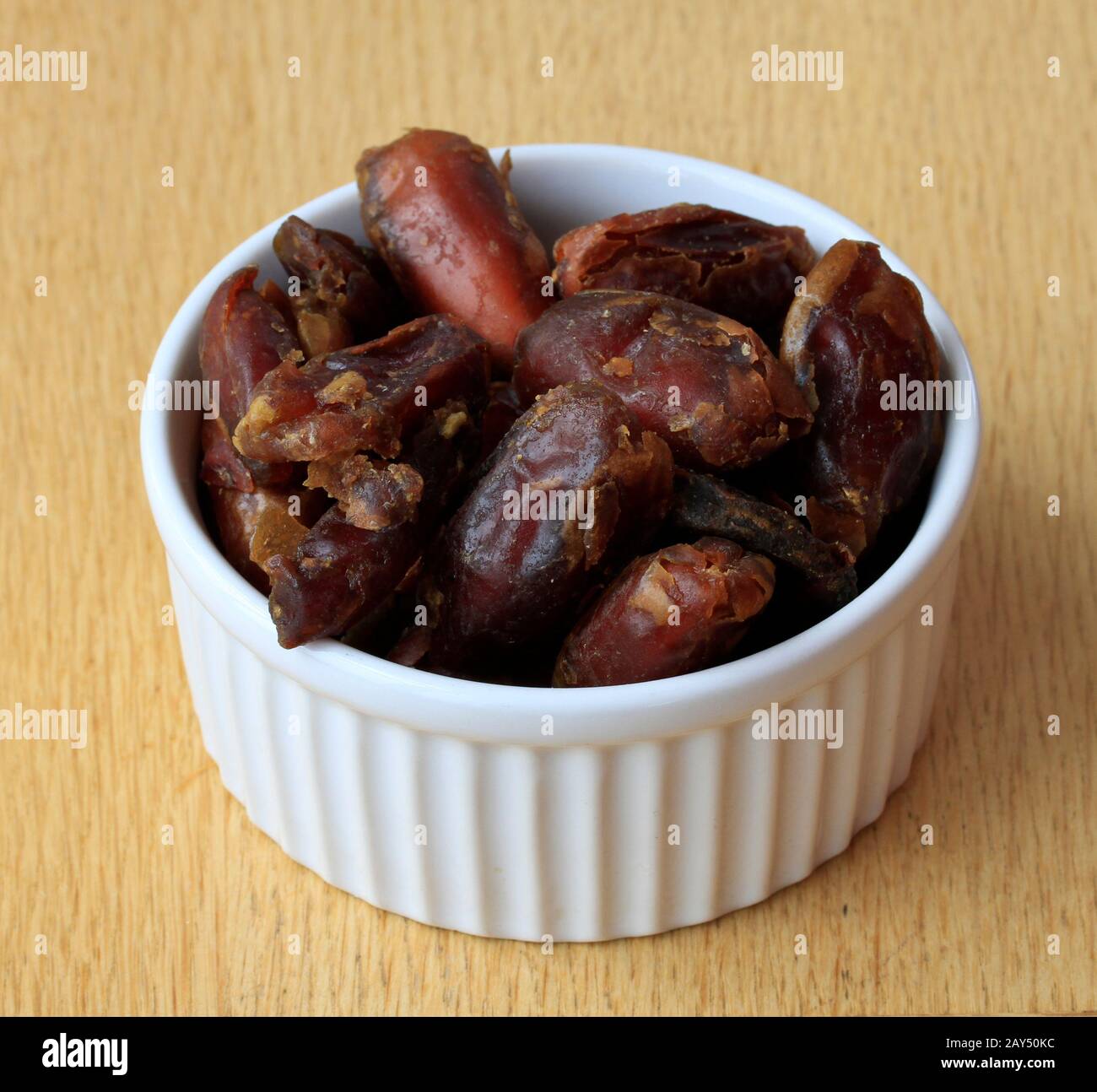 Dates in a bowl Stock Photo - Alamy