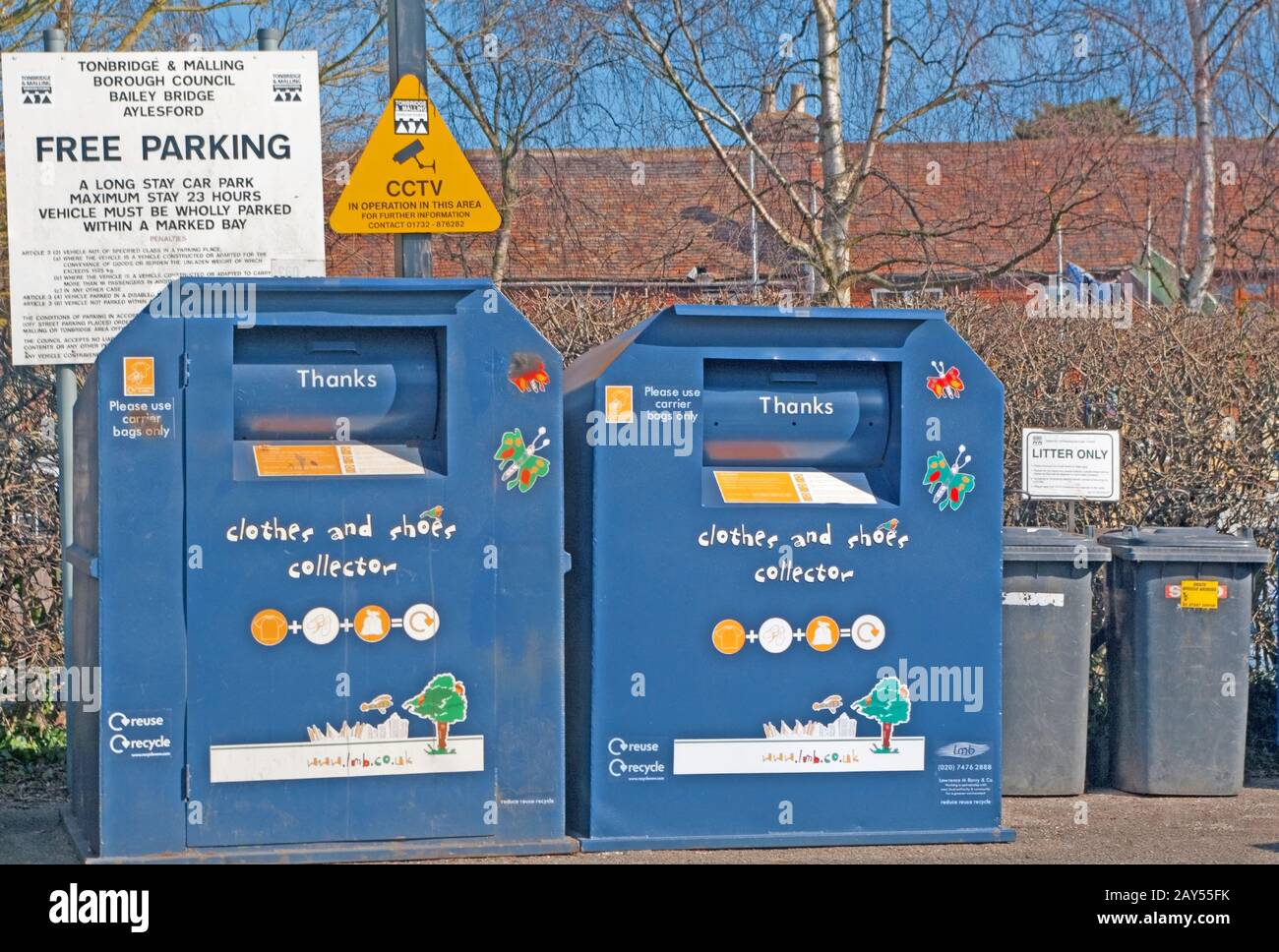 Re cycle bins hi-res stock photography and images - Alamy