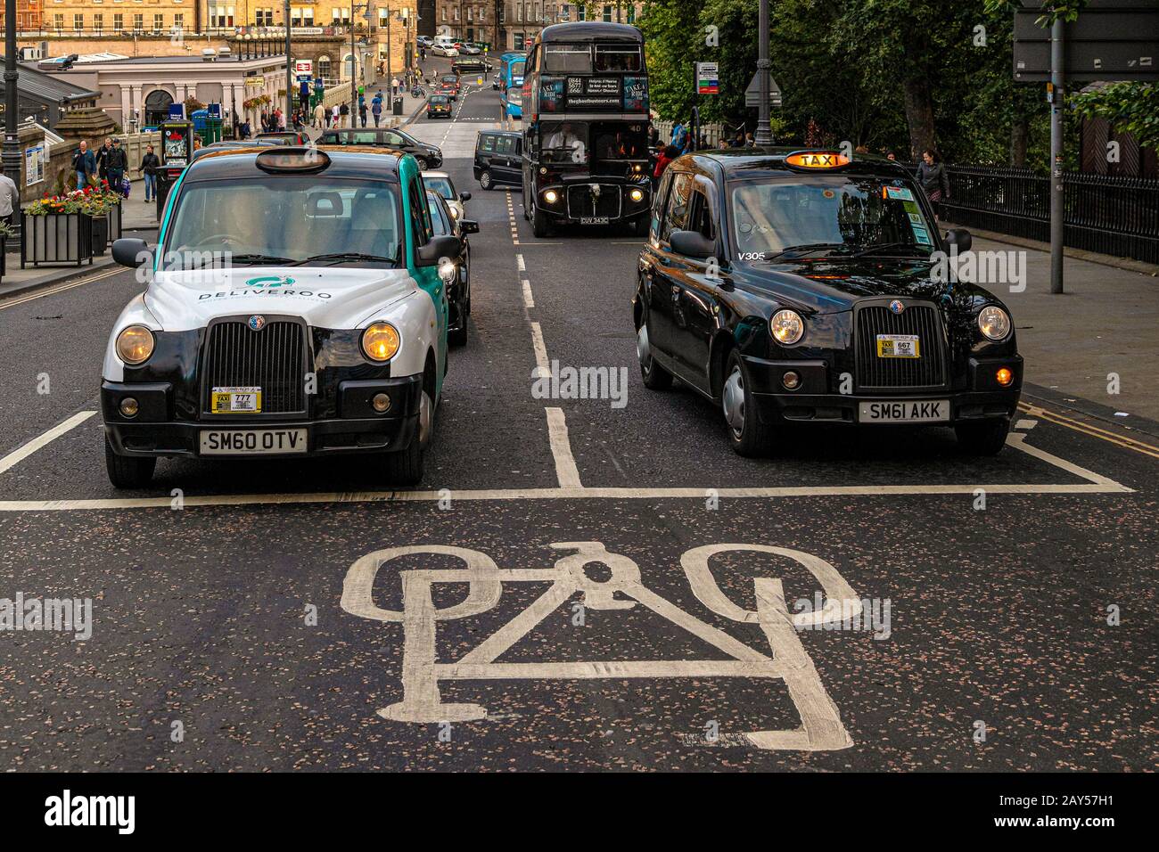 United Kingdom - Scotland Edinburgh - Taxi Stock Photo - Alamy