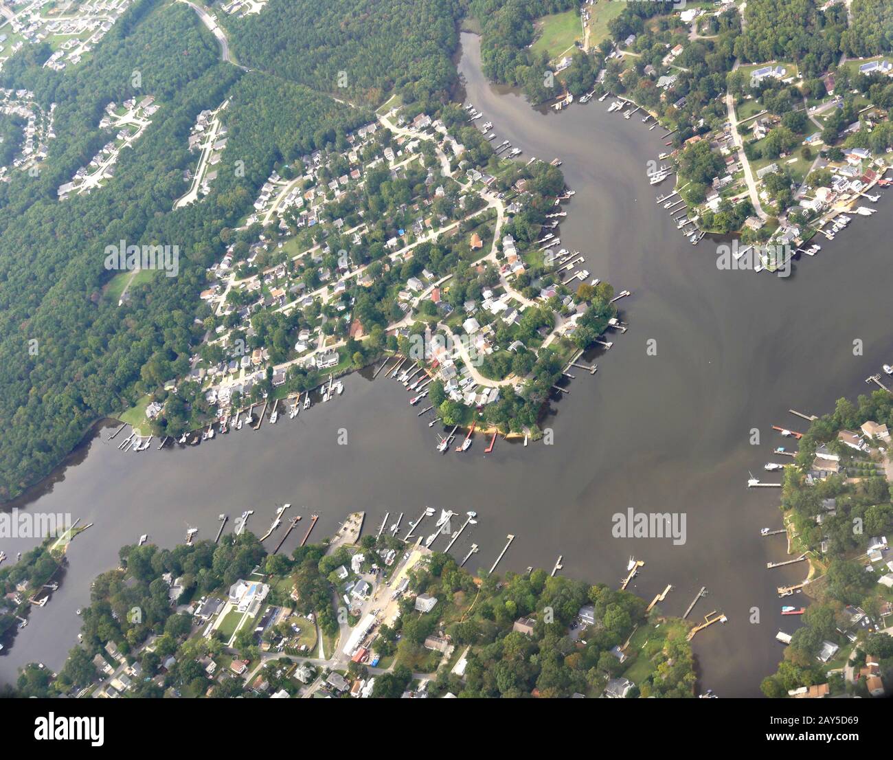 View buildings in downtown baltimore hi-res stock photography and ...
