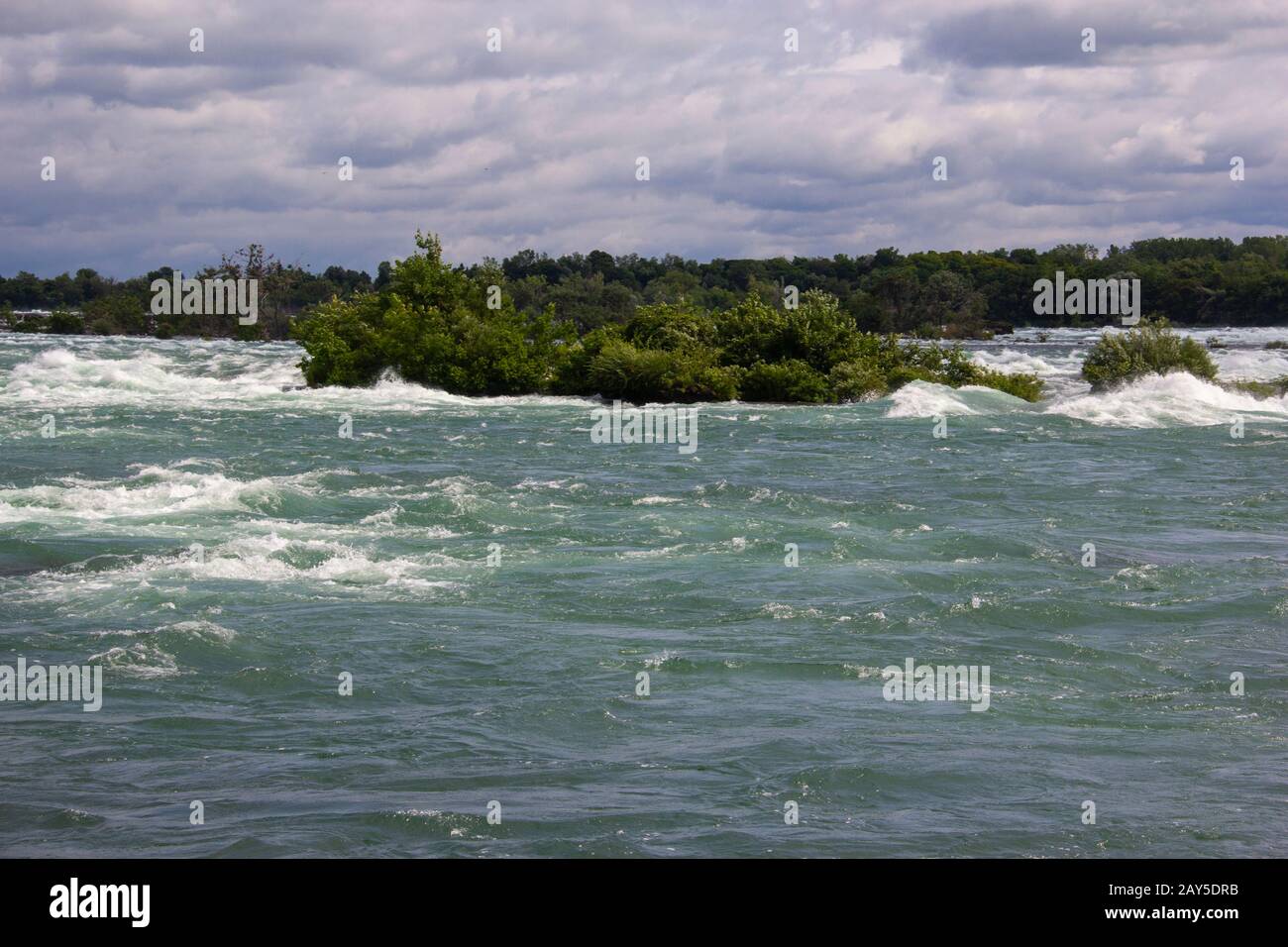 Niagara River rapids Stock Photo - Alamy