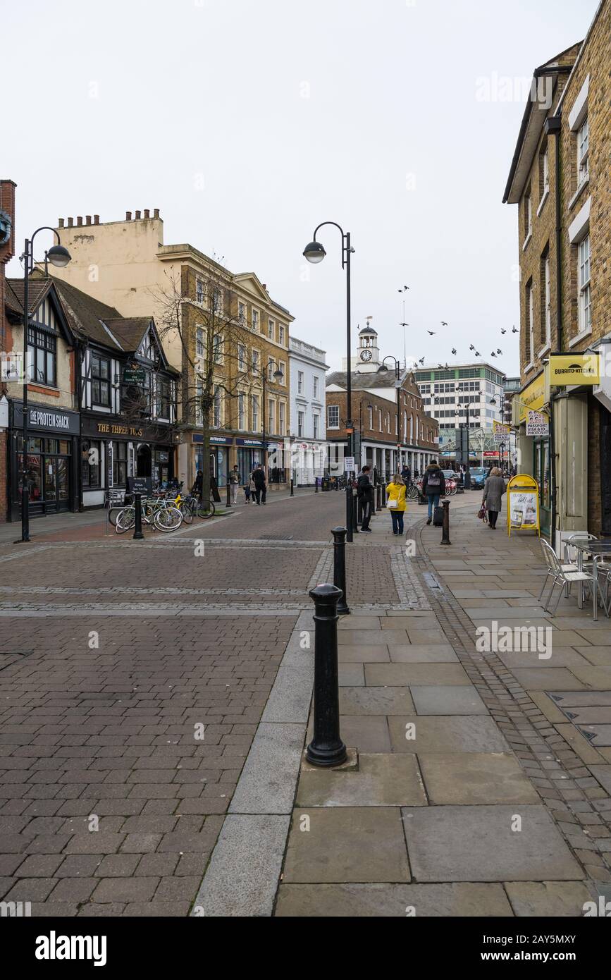 Uxbridge town centre hi-res stock photography and images - Alamy