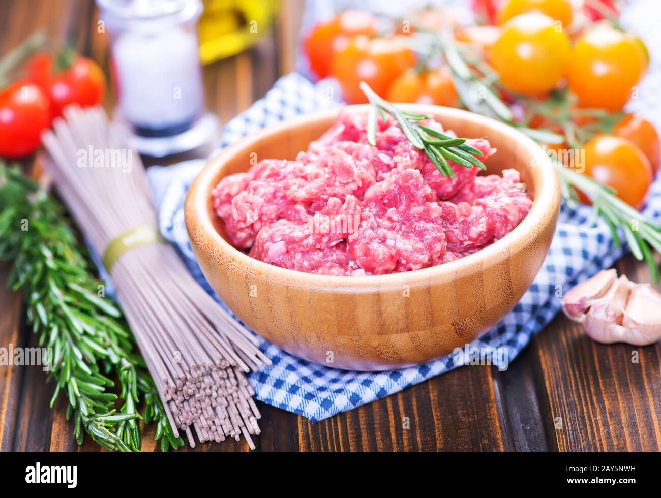 raw minced meat Stock Photo - Alamy