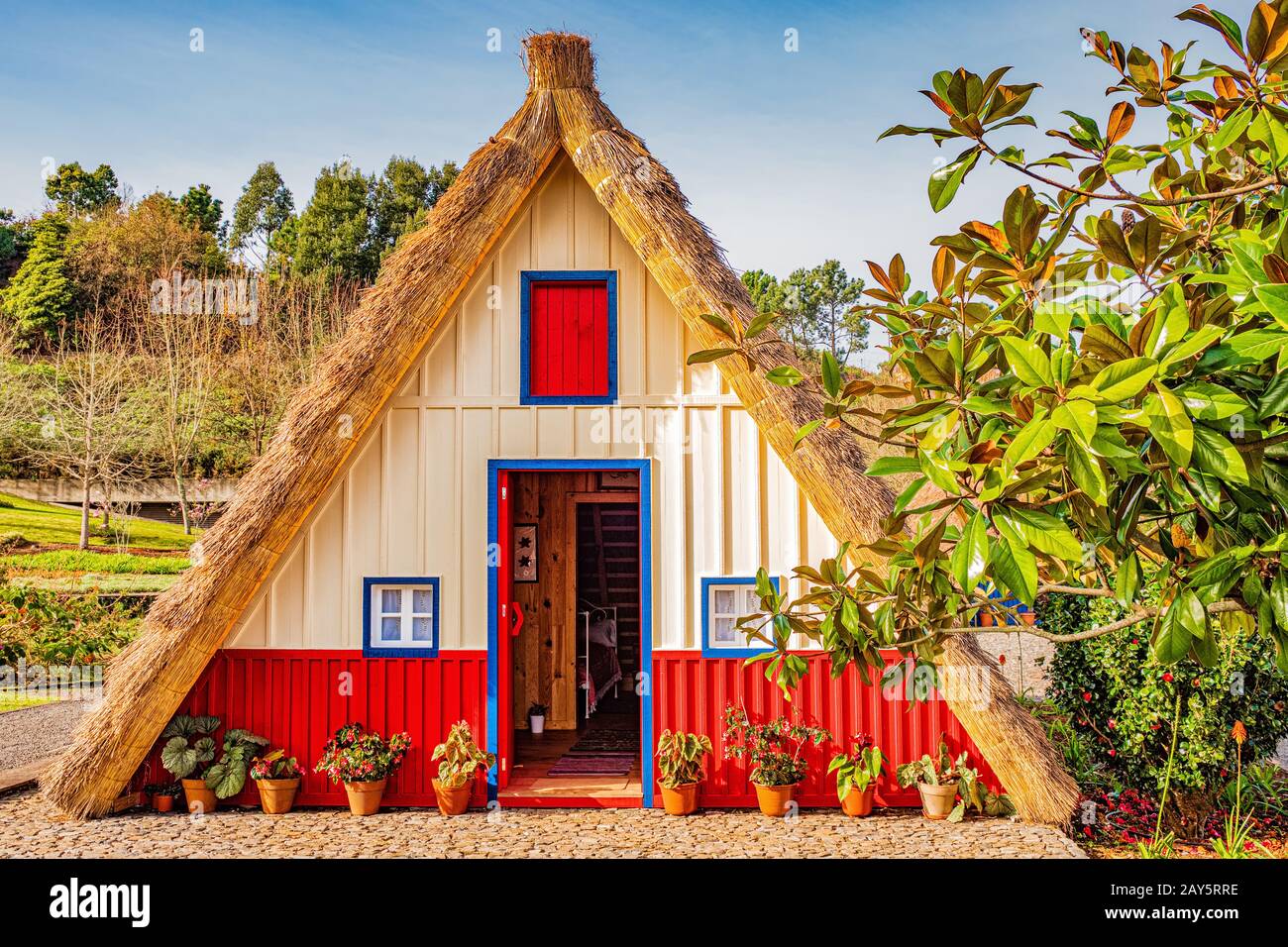 Traditional cottage in Santana, Madeira, Portugal Stock Photo - Alamy