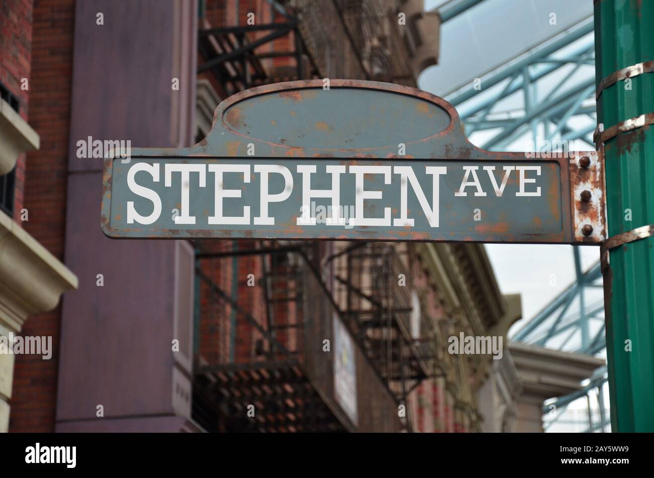 Image of a street sign for Stephen Ave, New York Stock Photo - Alamy