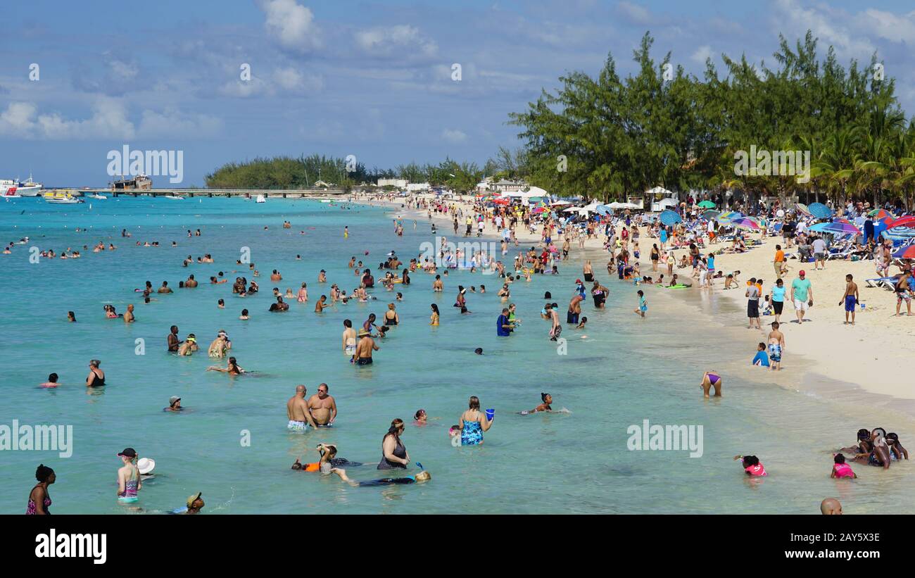 Governor's Beach at Grand Turk Island in the Turks and Caicos Islands ...