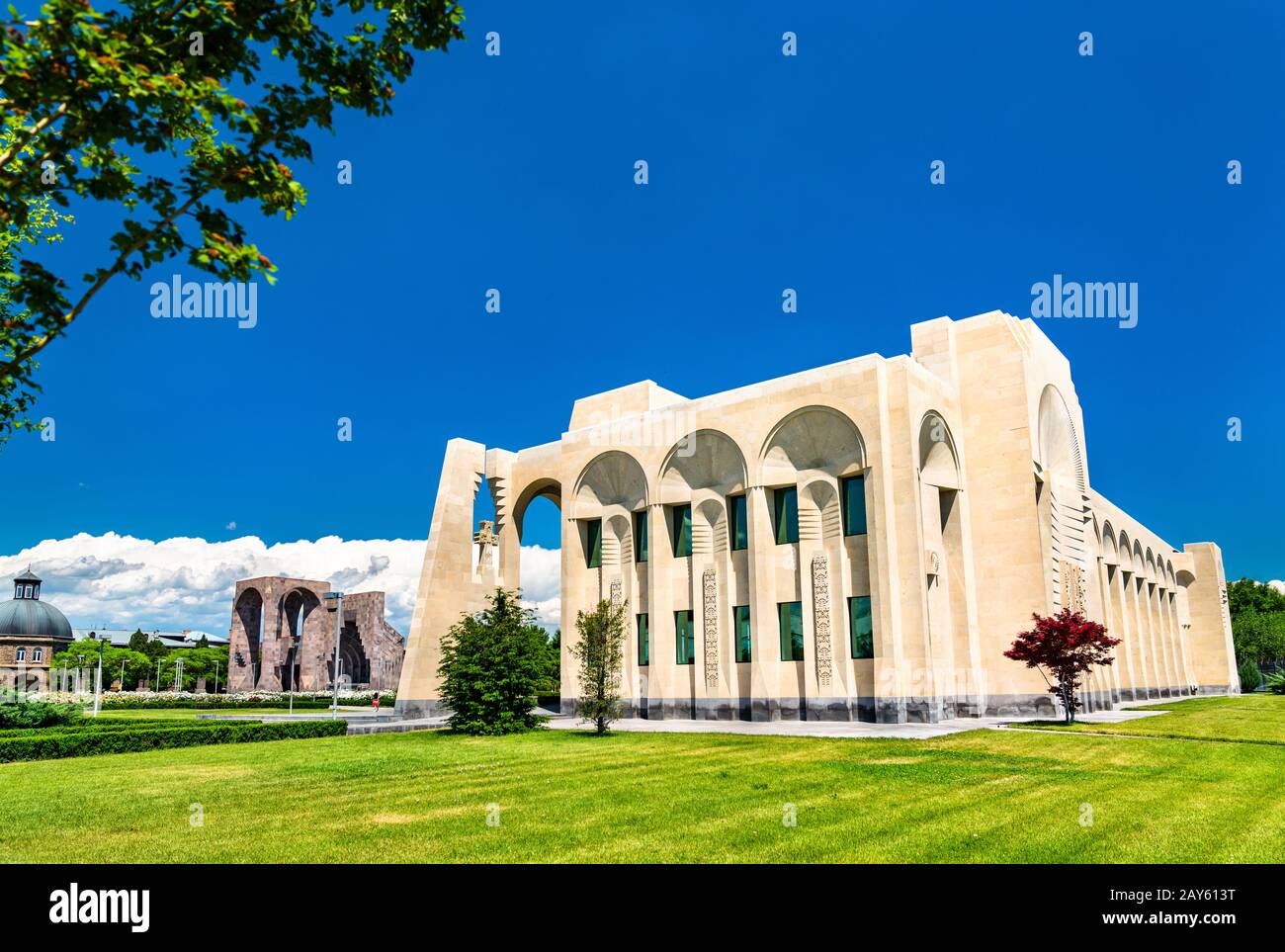Vatche and Tamar Manoukian manuscript library at Holy Etchmiadzin in ...