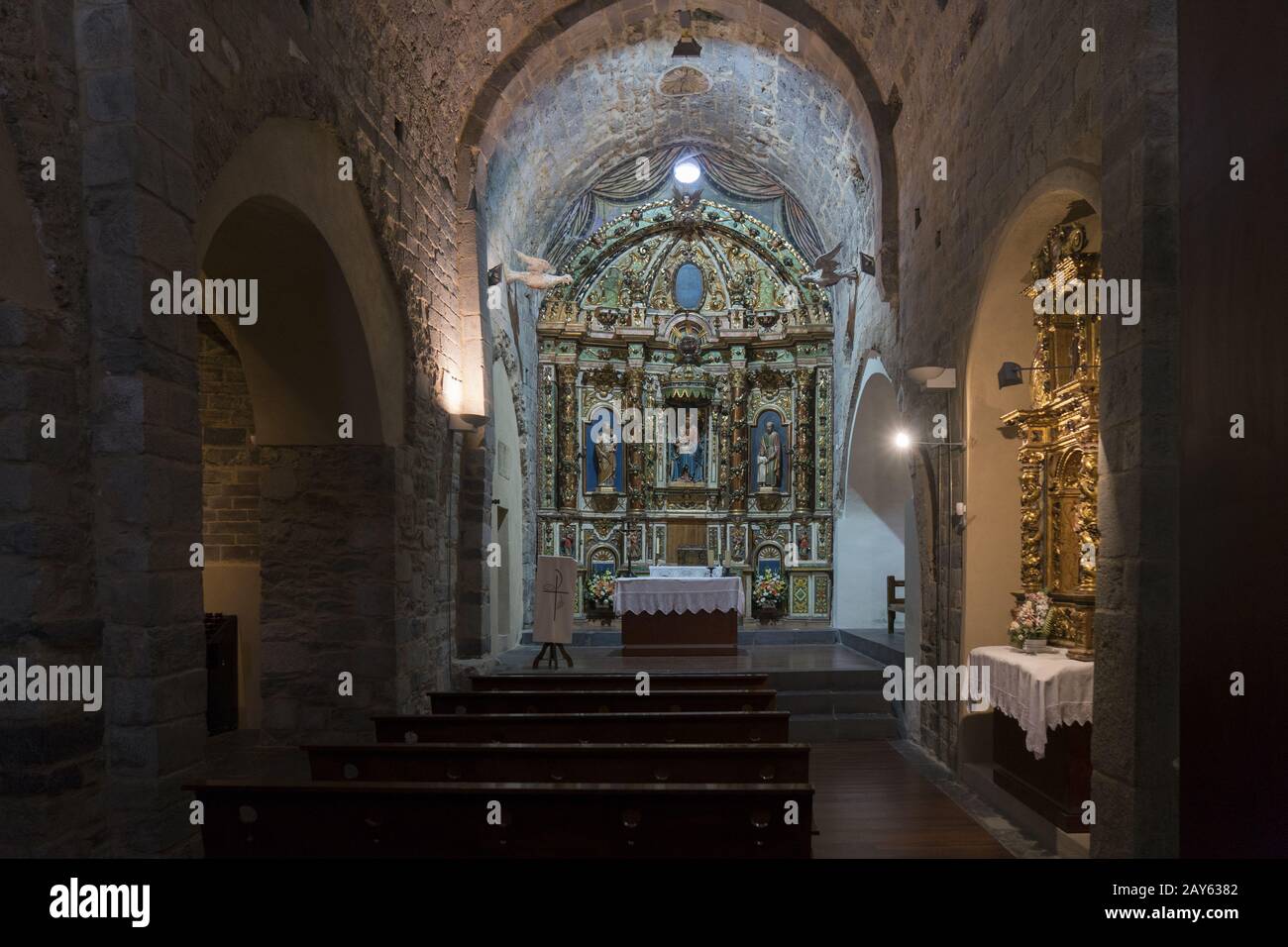 Romanesque churches in the village of Taull in the Spanish Pyrenees ...
