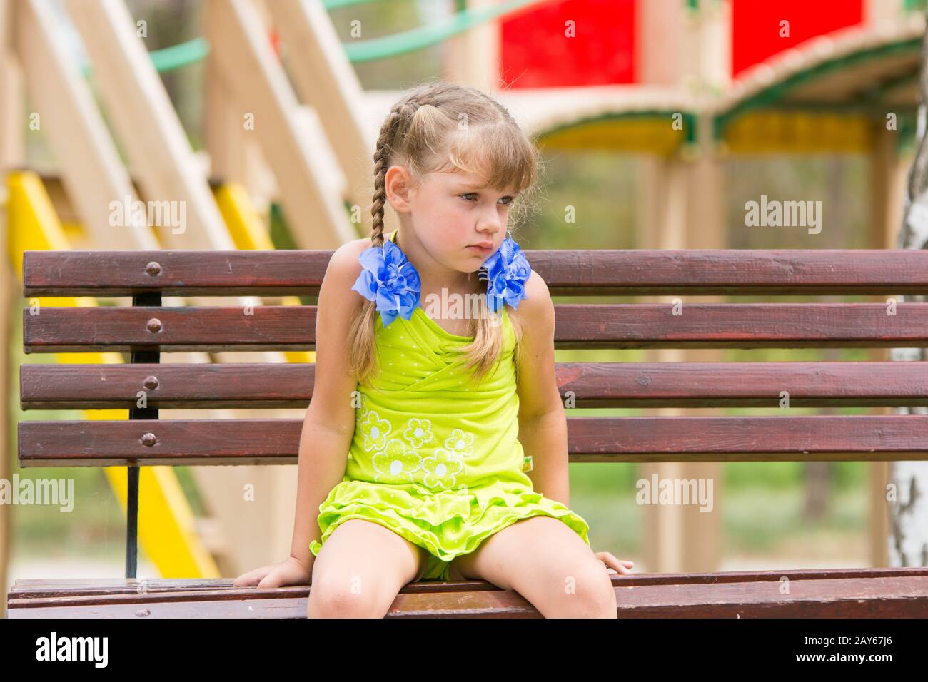 Boy crying on playground hi-res stock photography and images - Alamy
