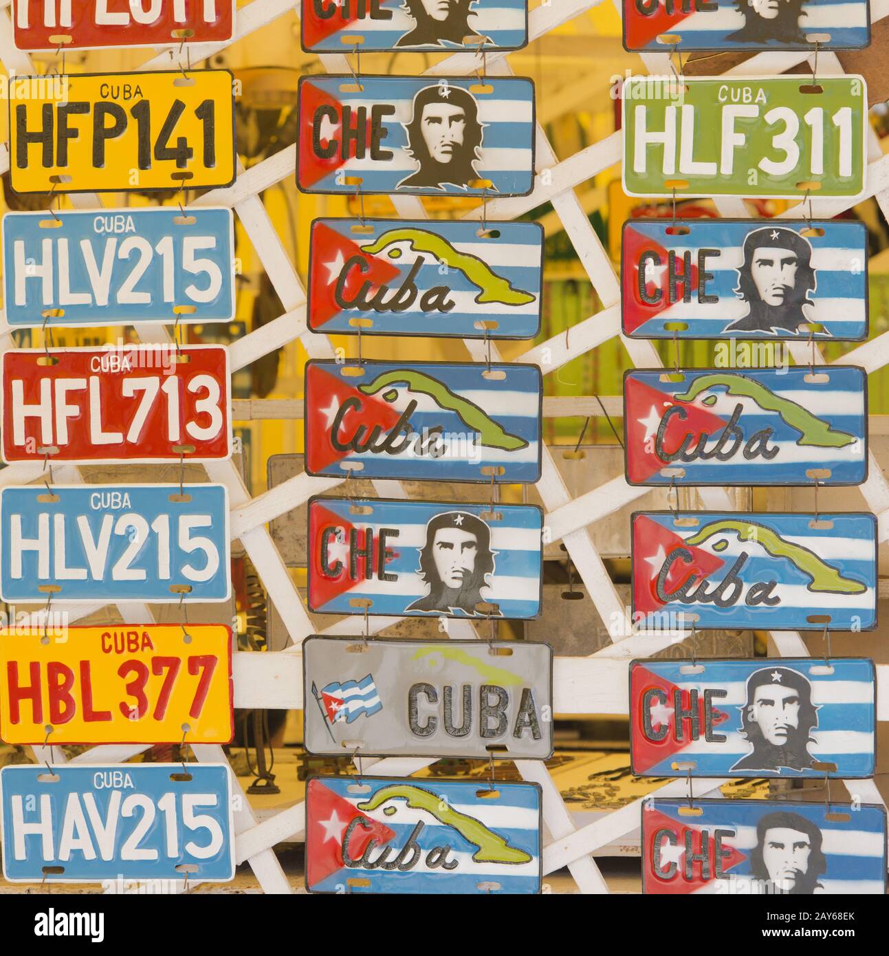 Cuban license plates hi-res stock photography and images - Alamy