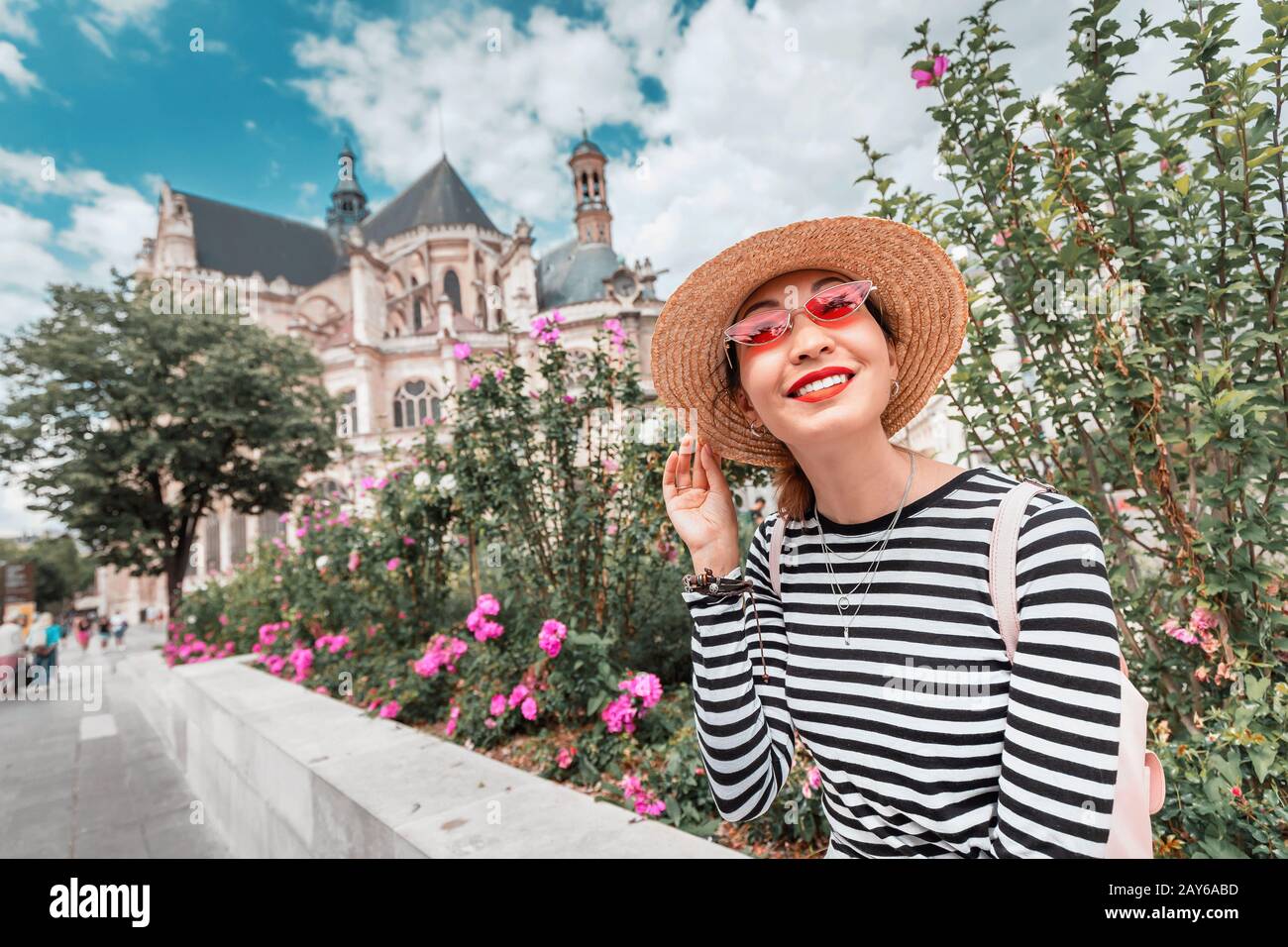 Asian tourist in europe hi-res stock photography and images - Alamy
