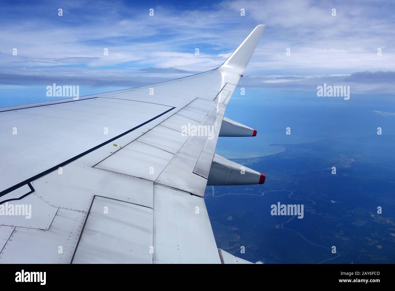 High security wing hi-res stock photography and images - Alamy