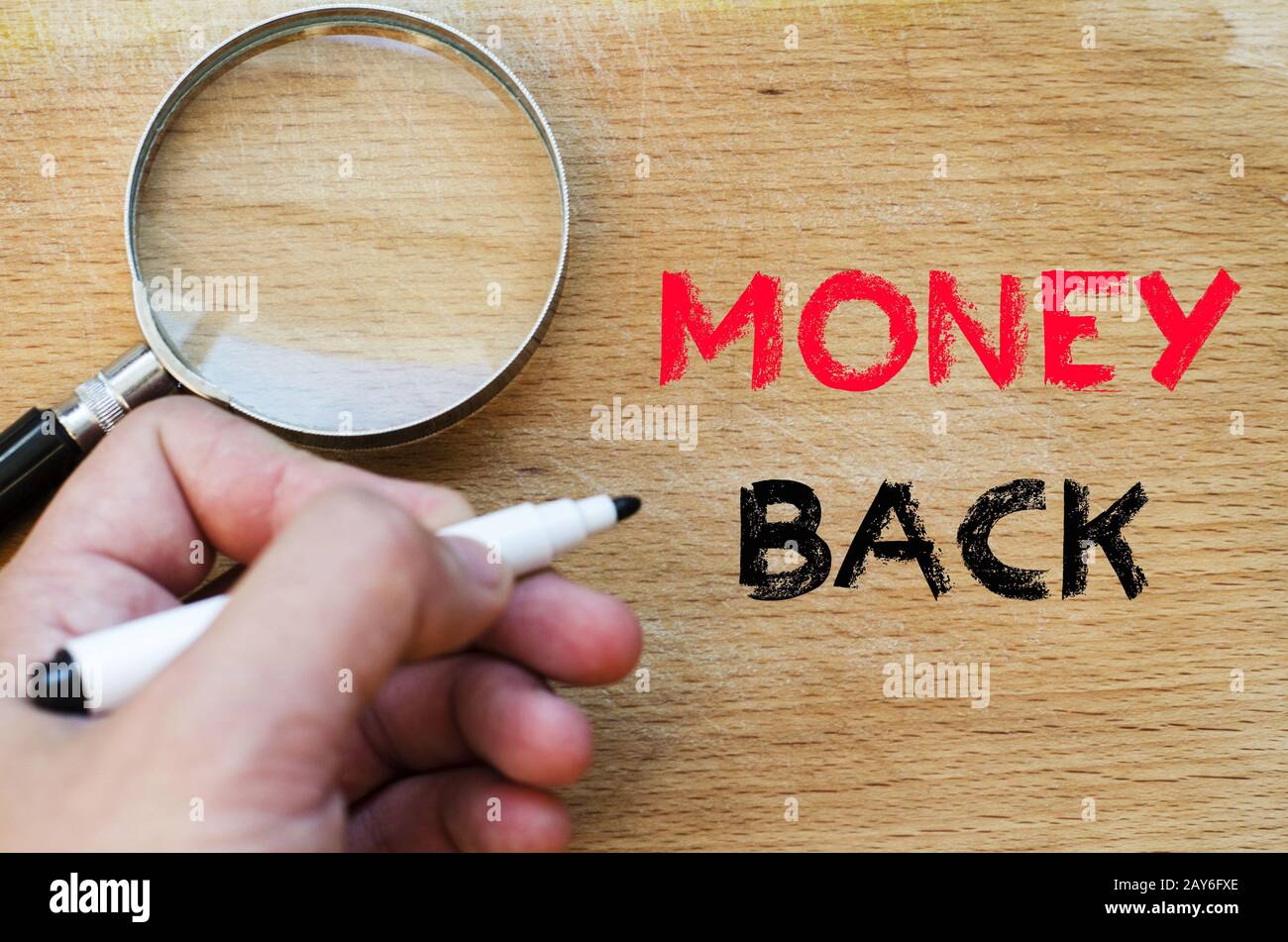 Money back text concept Stock Photo - Alamy