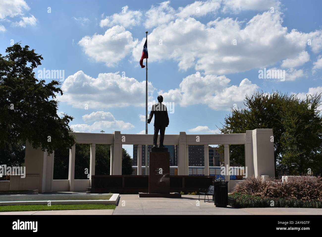 George Bannerman Dealey Monument in Dealey Plaza in Dallas, Texas Stock ...