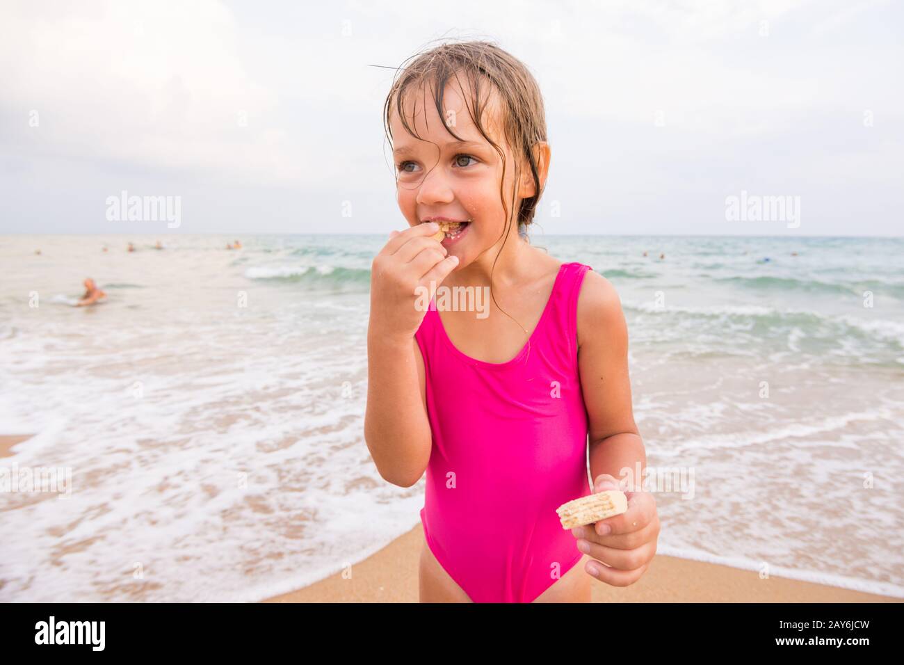 Pink bathing suit hi-res stock photography and images - Alamy