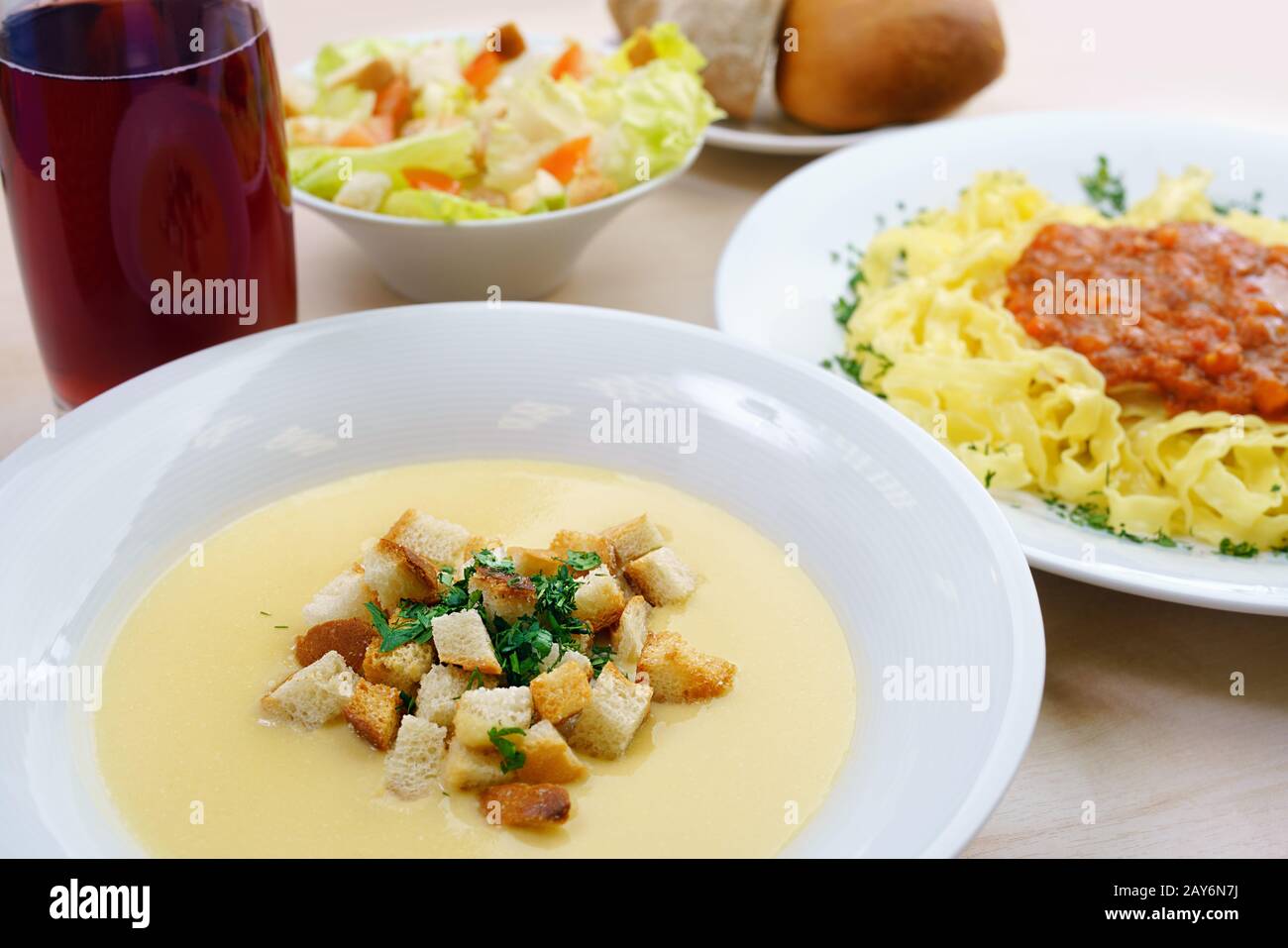 Shot dinner table in hi-res stock photography and images - Alamy