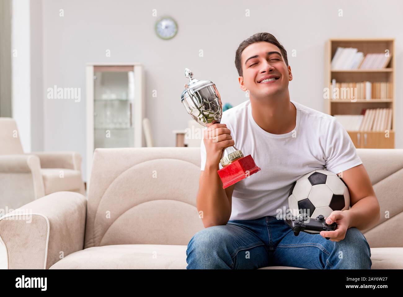 Man addicted to computer games Stock Photo - Alamy