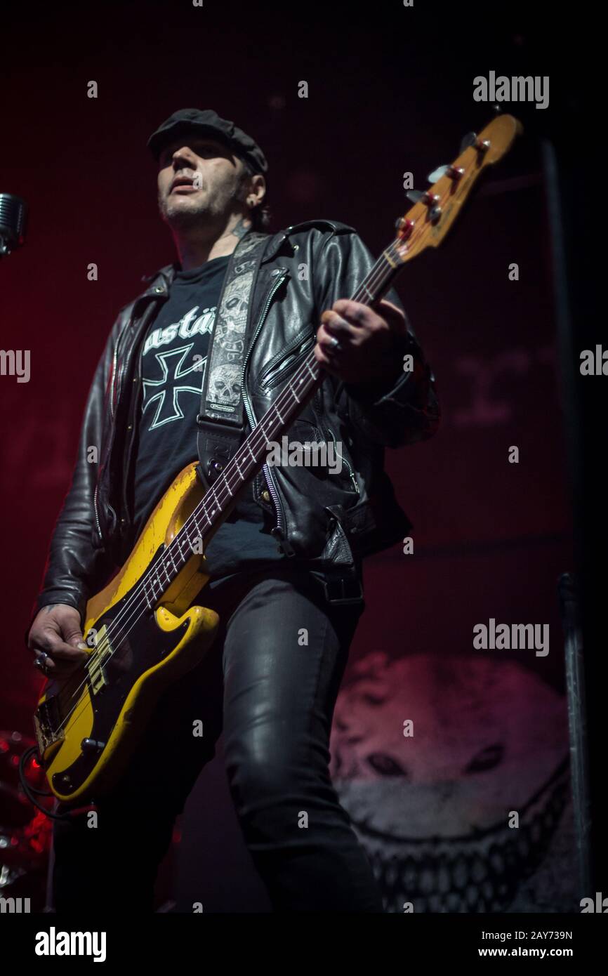 Danny McCormack bassist from the wildhearts live at o2 riz manchester ...