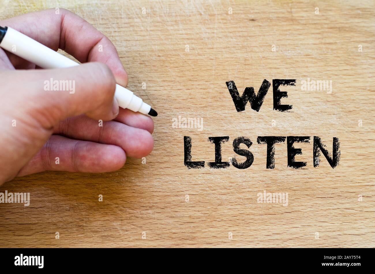 We listen text concept Stock Photo - Alamy