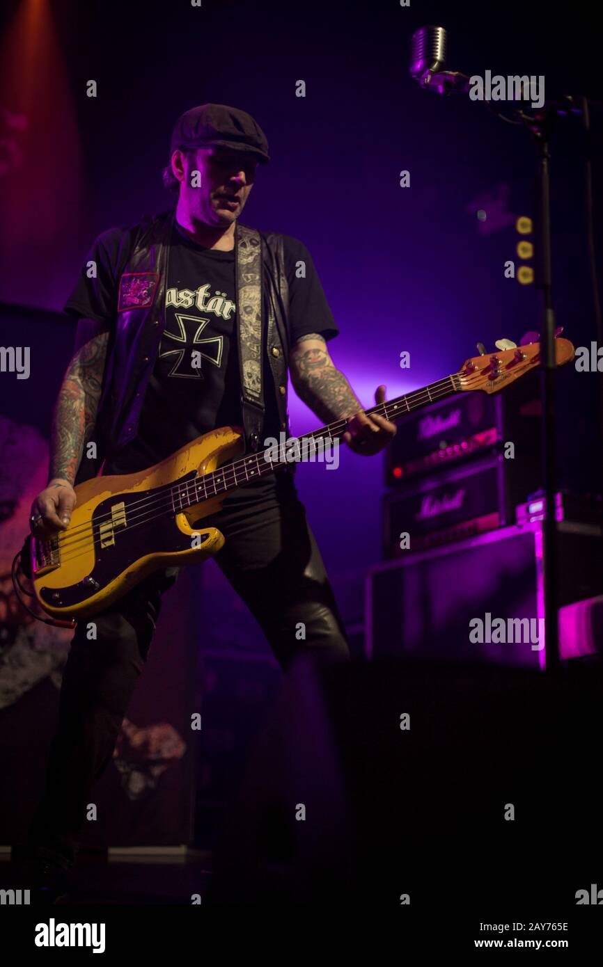 Danny McCormack bassist from the wildhearts live at o2 riz manchester ...
