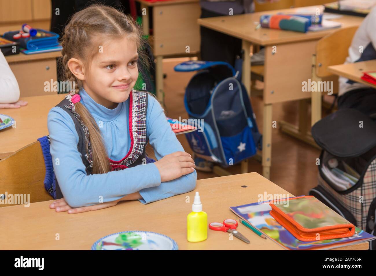 Technology crafts hi-res stock photography and images - Alamy