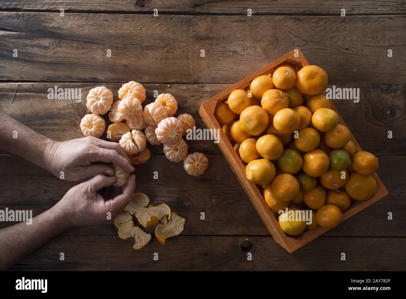 Winter fruit Mandarin Stock Photo - Alamy