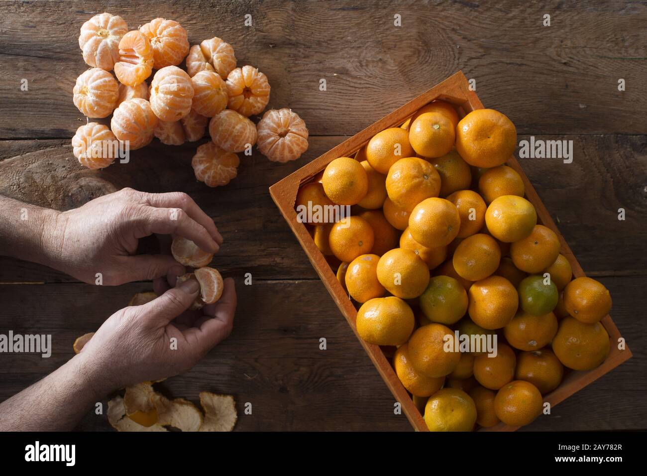 Winter fruit Mandarin Stock Photo - Alamy