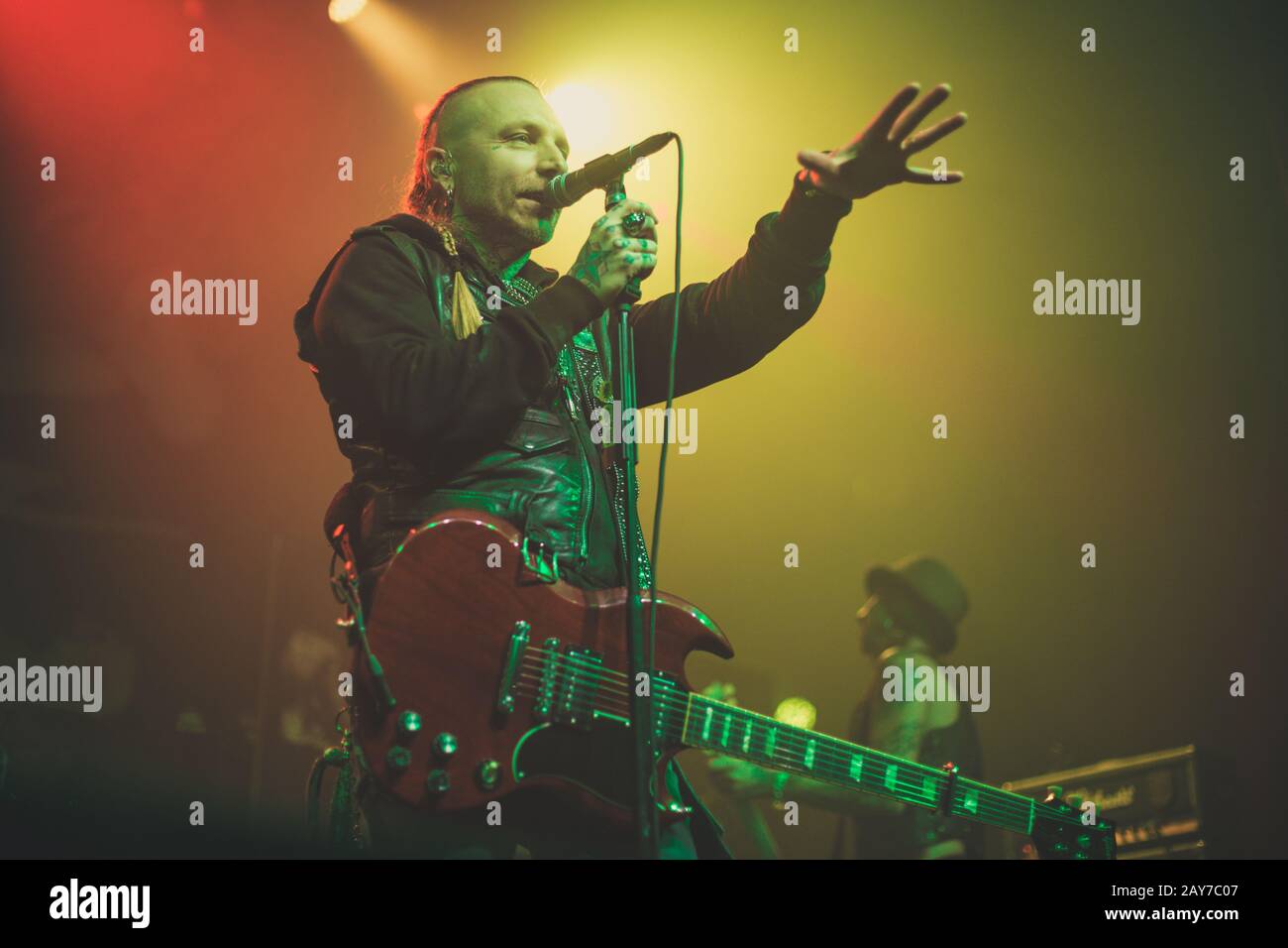Nicke Borg singer/ guitarist from backyard babies live at o2 ritz ...