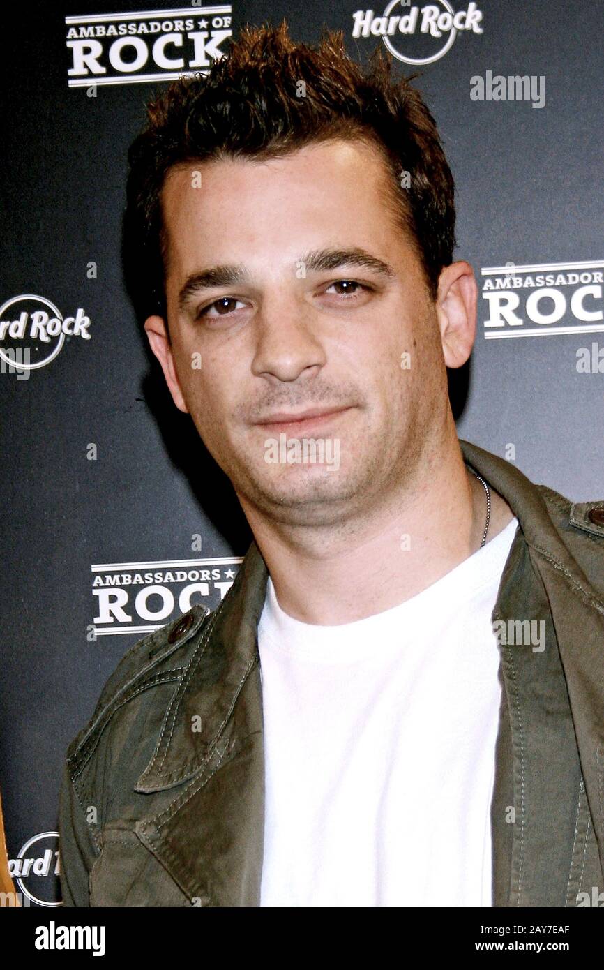 Steve O Book High Resolution Stock Photography and Images - Alamy