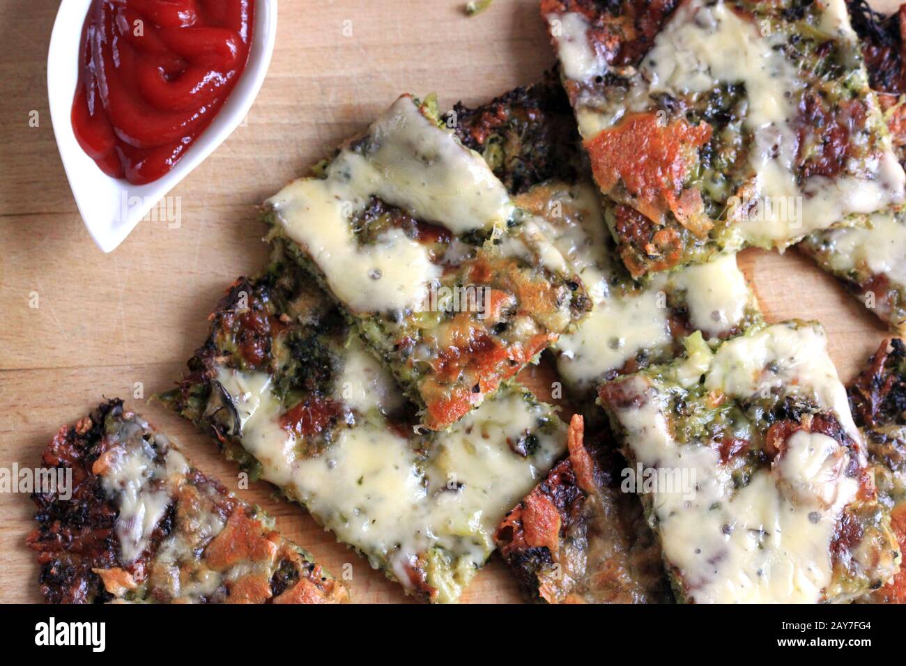 Broccoli cheese sticks. A tasty and healthy broccoli and cheese snack ...