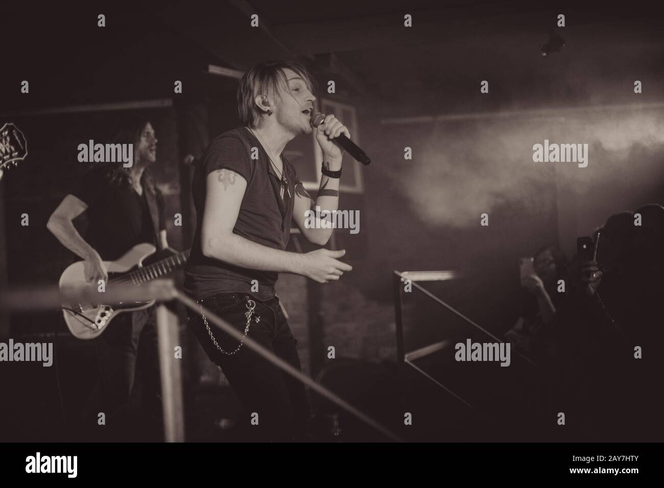 Alex band from the calling live at factory Manchester uk 10th febuary ...