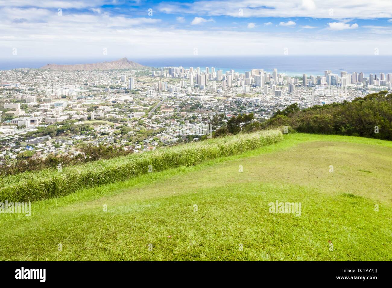 hawaii oahu waikiki city, diamond head, ocean over view Stock Photo - Alamy
