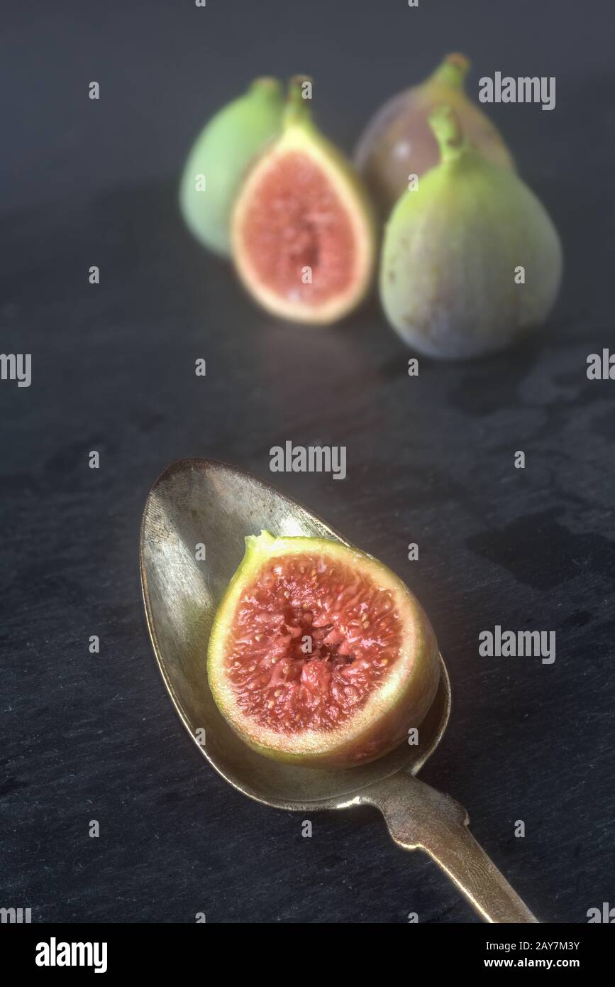 A fig, cut open Stock Photo - Alamy
