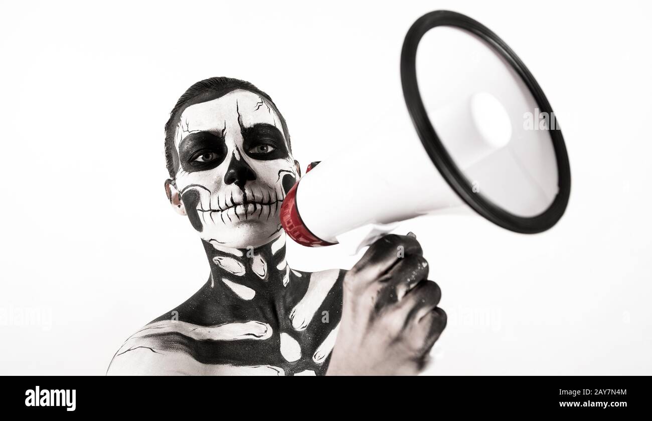 Pretty Skeleton Makeup Drawing