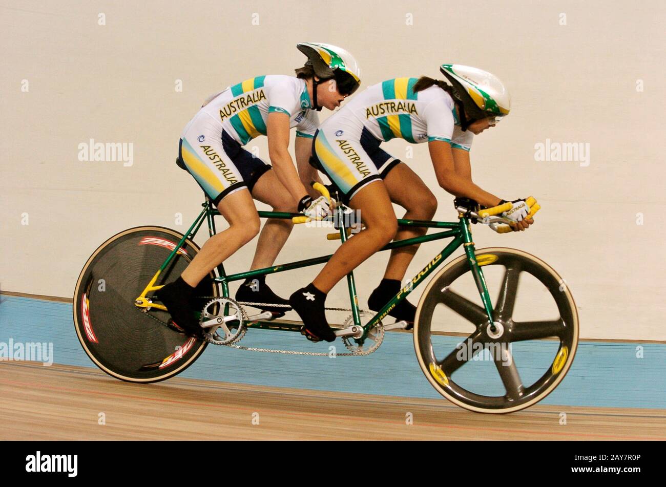 Australian paralympic cycling hi-res stock photography and images - Alamy