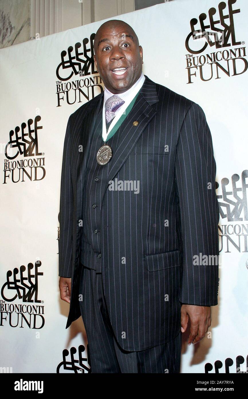 Magic earvin johnson hi-res stock photography and images - Alamy