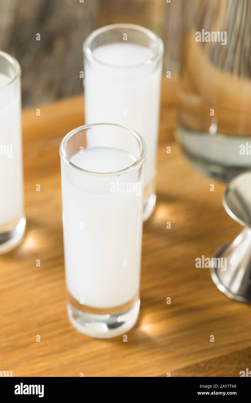 Frozen ouzo greek aperitif hi-res stock photography and images - Alamy
