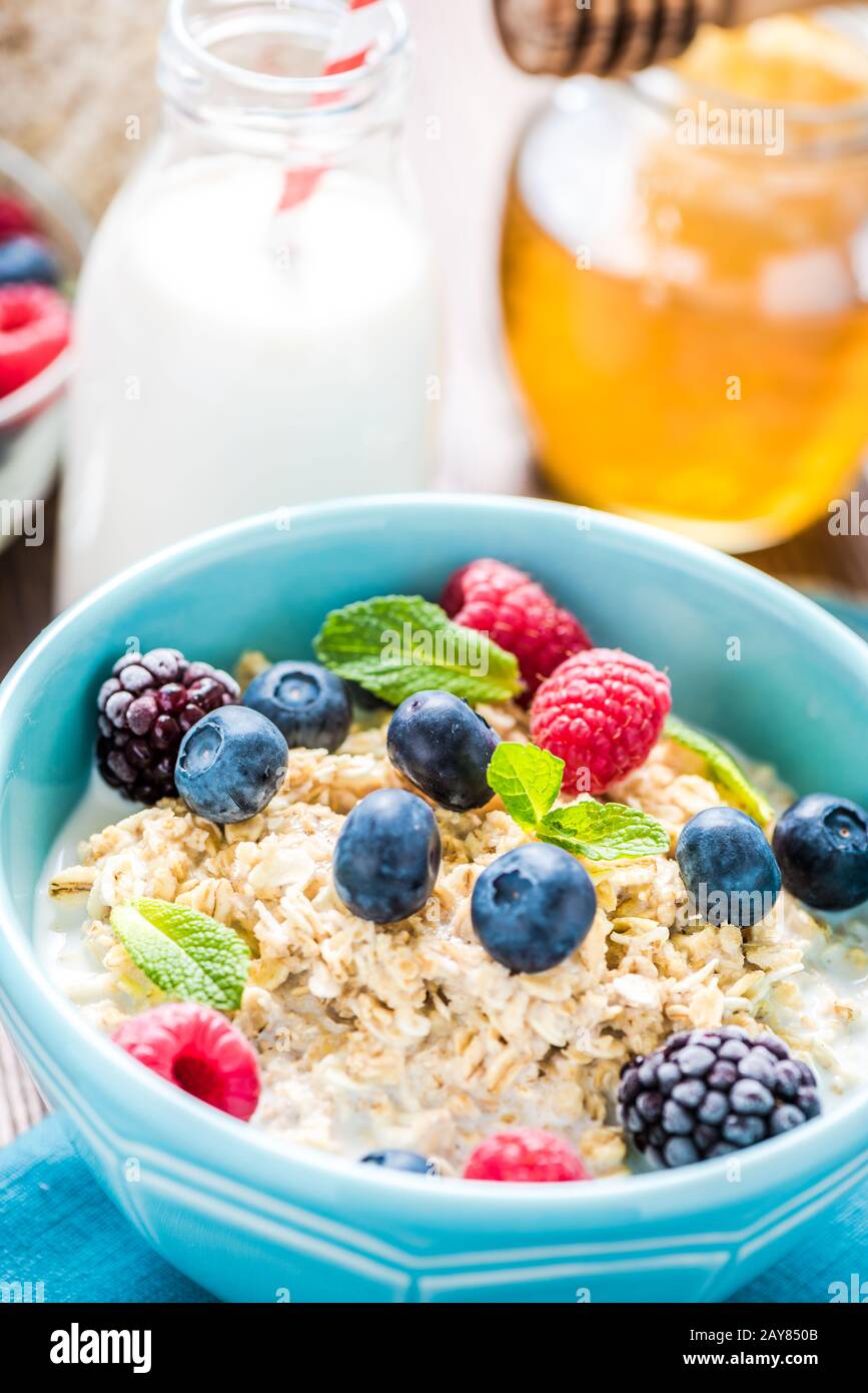 Tasty and light diet cereal breakfast with sumer fruits, wellbeing ...