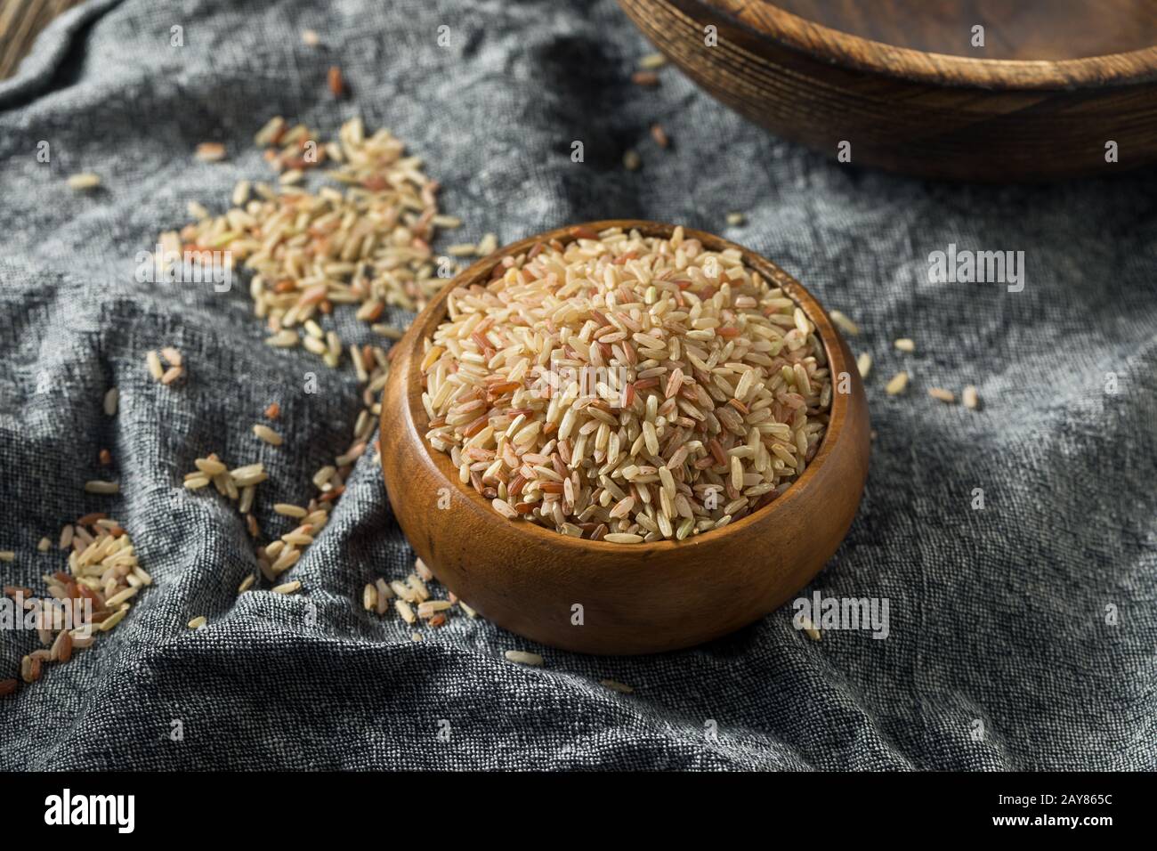 Raw rice hi-res stock photography and images - Alamy