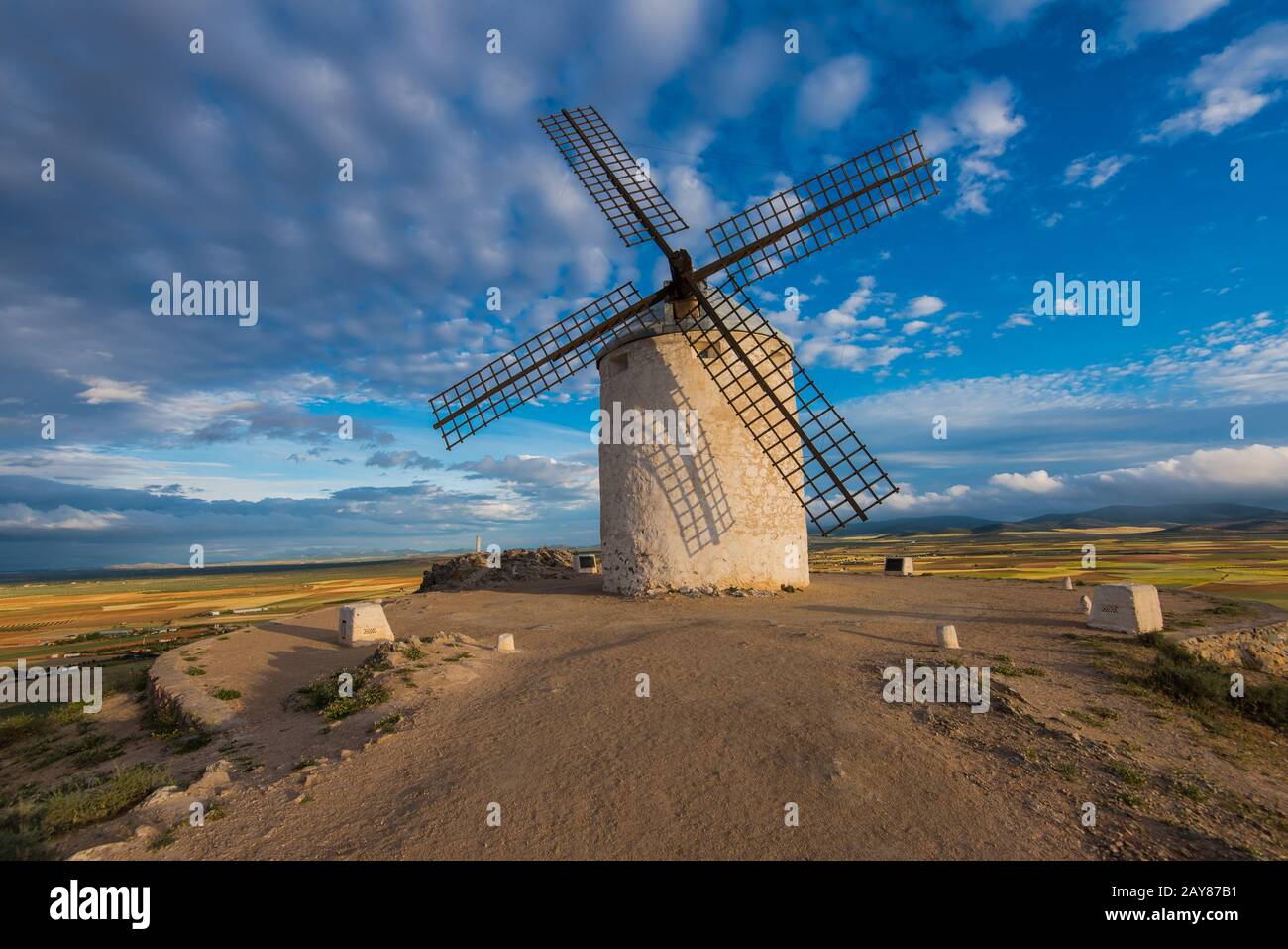 Rural landscape windmill hi-res stock photography and images - Alamy