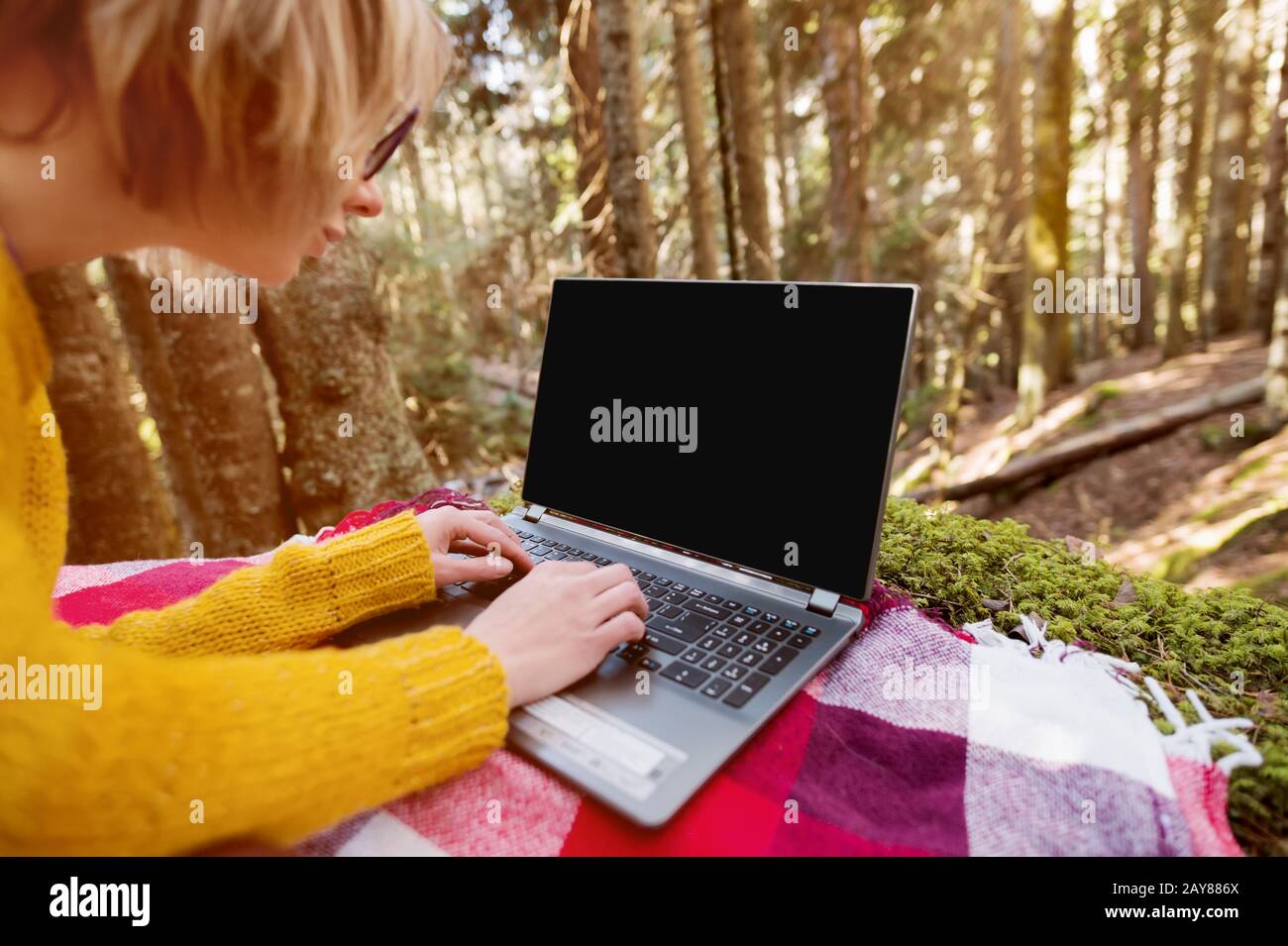 Typing desktop hi-res stock photography and images - Alamy