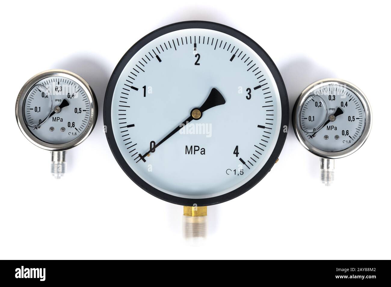 The pressure sensor in the pipeline is a manometer. Three gauges of ...