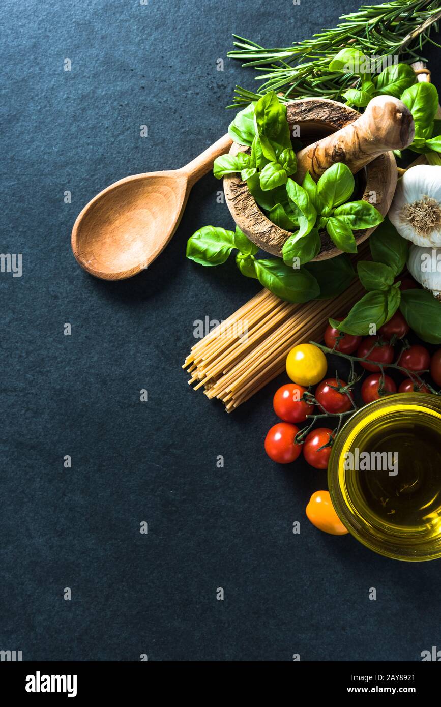 Italian healthy spaghetti, border background Stock Photo - Alamy