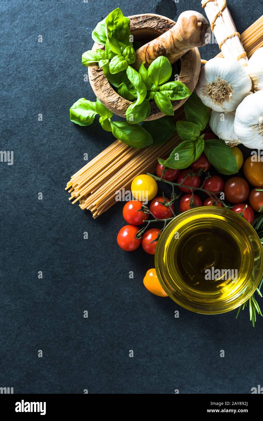 Italian healthy spaghetti, border background Stock Photo - Alamy