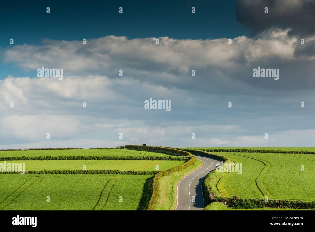 Rolling road hi-res stock photography and images - Alamy